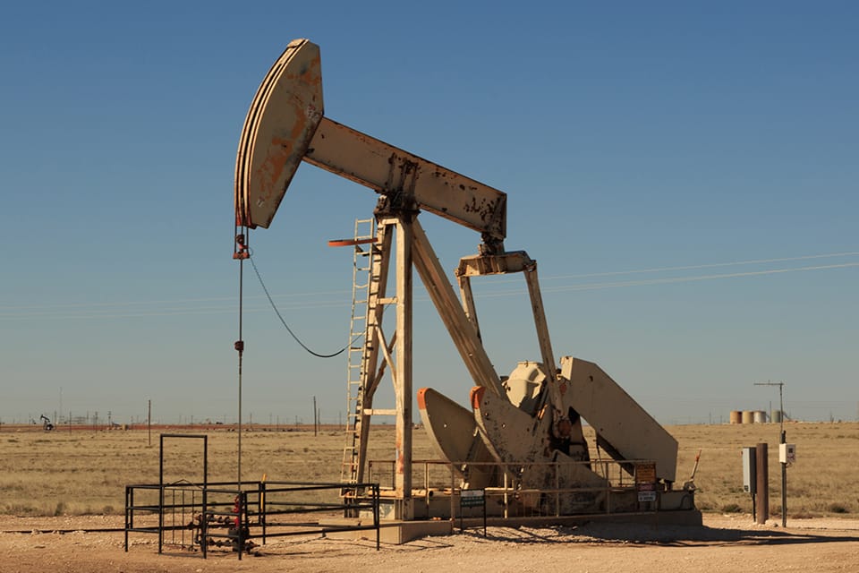 ISM Oil & Gas Infographic